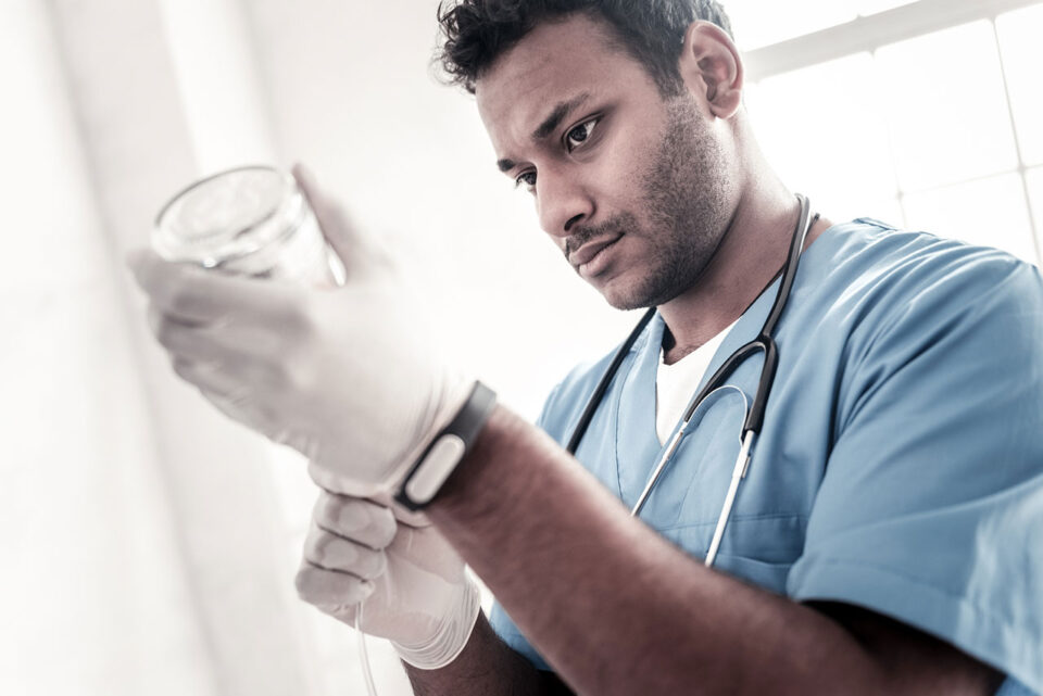 Oxaliplatin (Eloxatin): Uses, Side Effects, and Safety Guidelines for ...